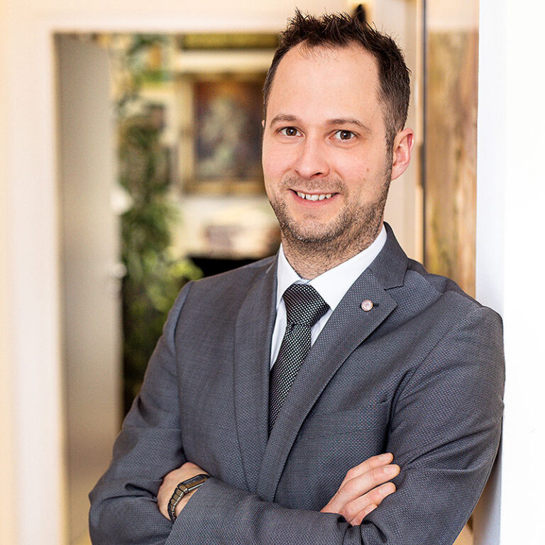 Dr. Peter Klaunzer – Klaunzer, Klausner & Flatscher » Rechtsanwälte für ...